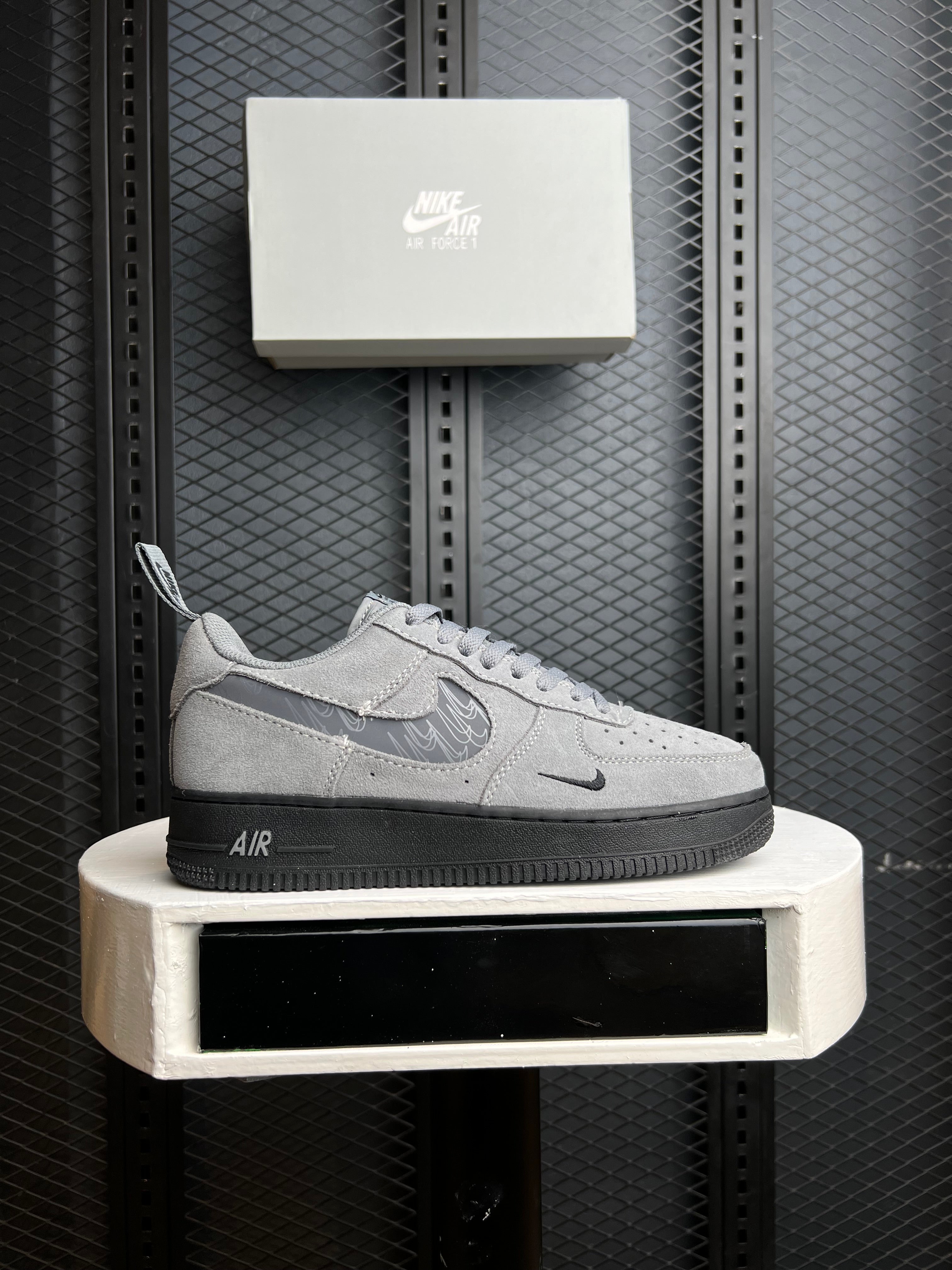 AF1 - Classic Low – Marathon Club